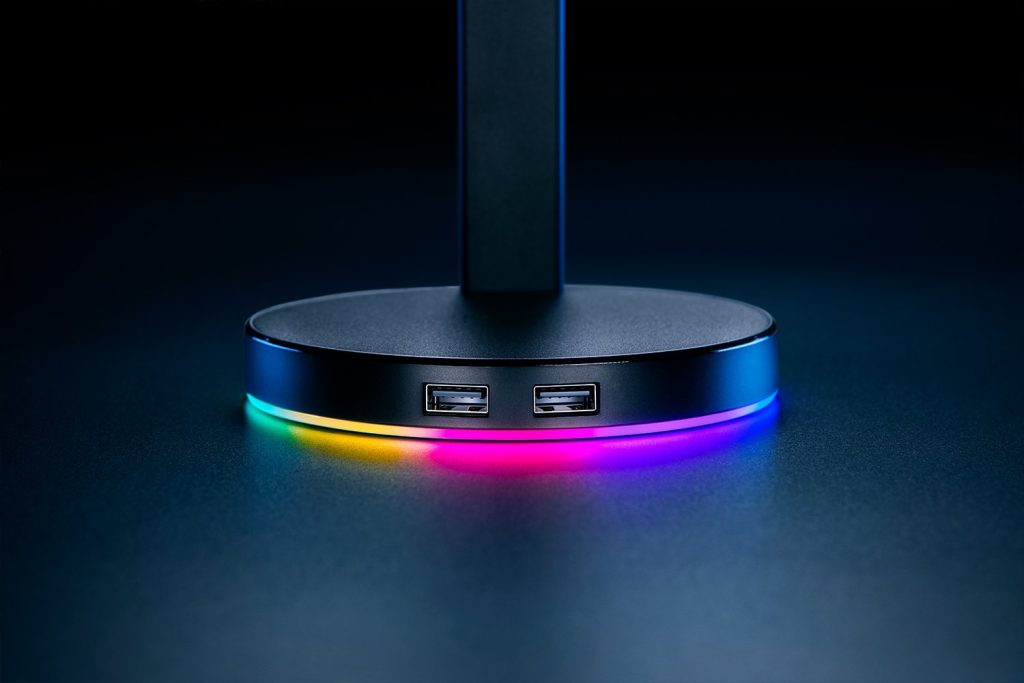 RAZER Base Station V2 Chroma Headphone Stand | Mind Tech